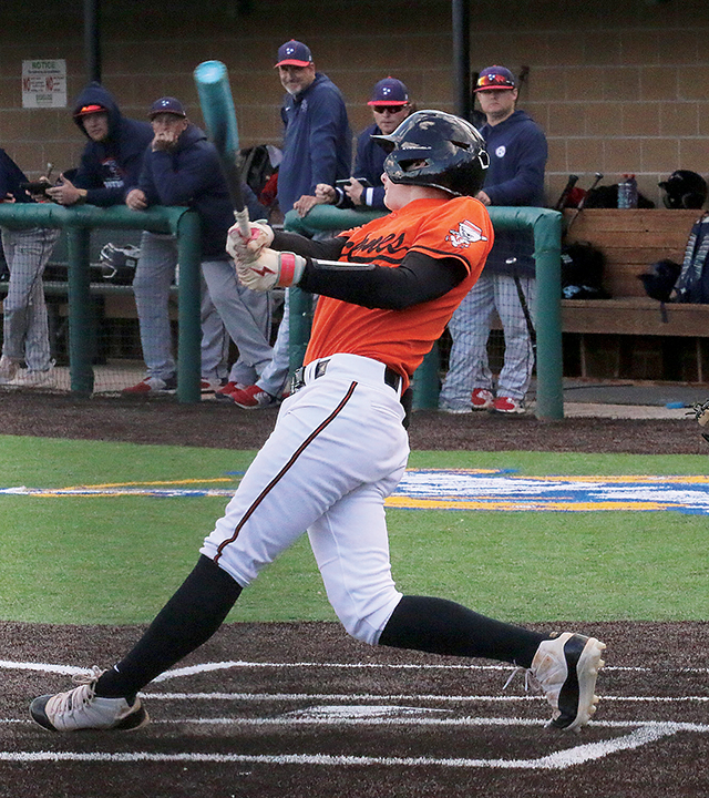 Heart and lots of It! Cyclones display grit in dramatic victory ...