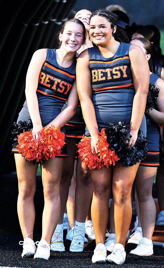 Fans flock to Meet the Cyclones night at Citizens Bank Stadium ...