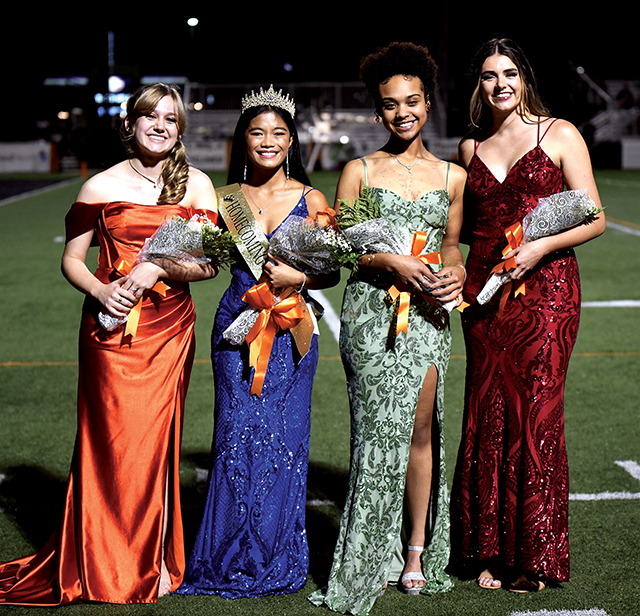 Russell crowned 2025 EHS Homecoming Queen | Elizabethton Star