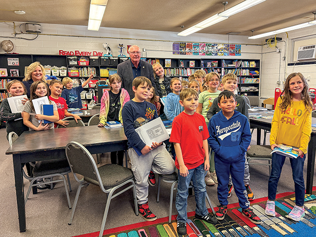 Crowe, Jones meet with Valley Forge students to discuss roles of ...