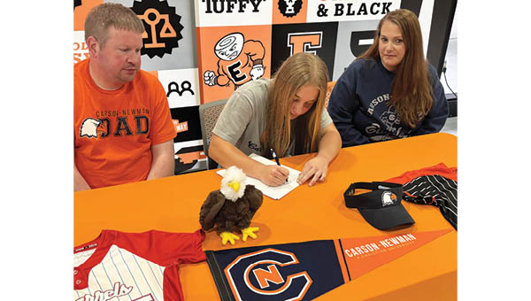 Cyclones’ Sadie Williams signs to play at Carson-Newman | Elizabethton Star