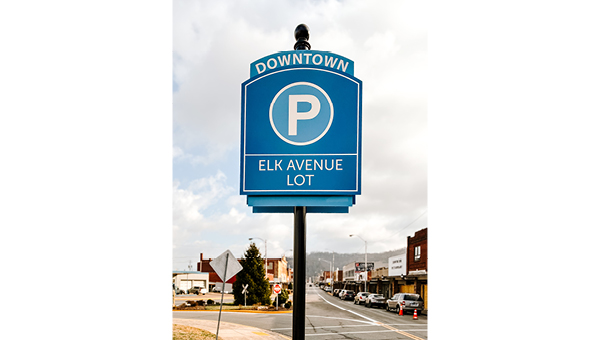 Downtown Elizabethton installs new wayfinding signage | Elizabethton Star